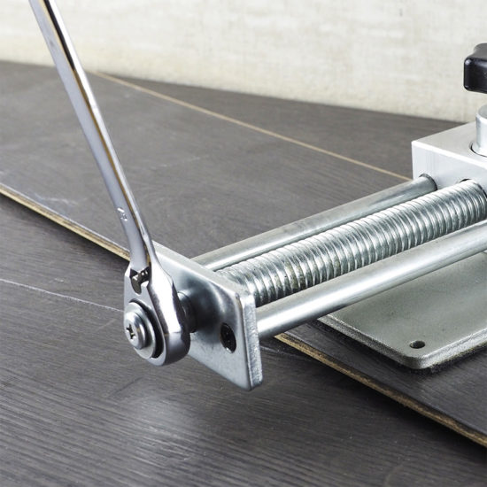 HEAVY DUTY QUICK RELEASE FLOOR JACK - Norske Tools