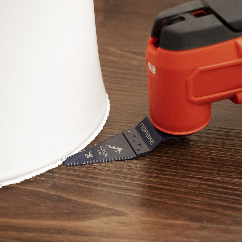 CAULKING SCRAPER BLADE - Norske Tools